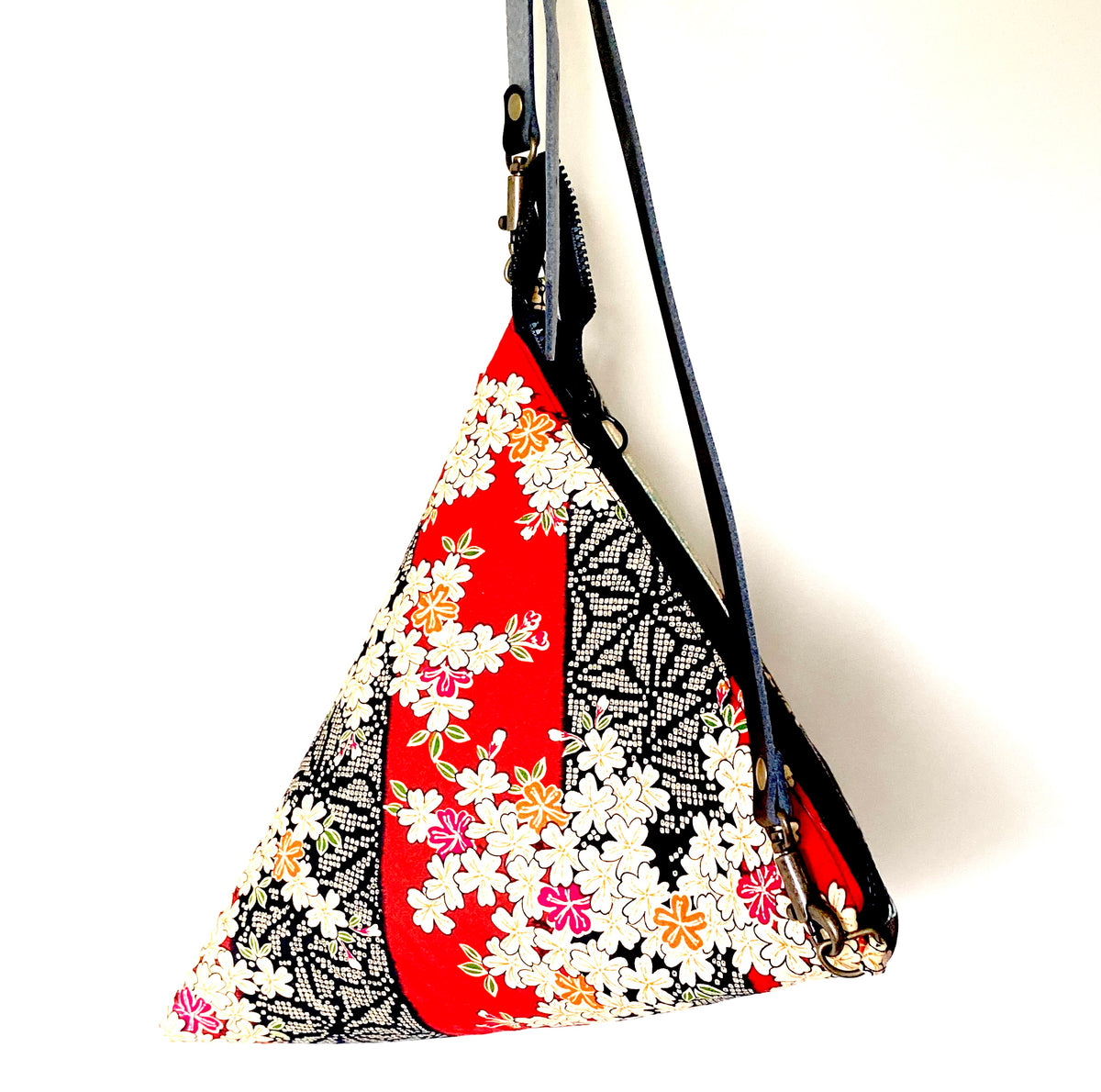 Grand Triangle Sling Bag Kit – Patchwork Ninja